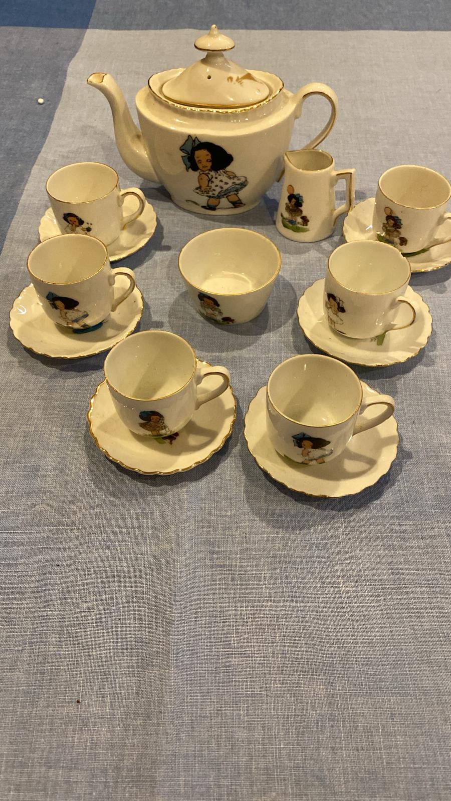 DOLLY TEA SET – Natalia Violet Antiques